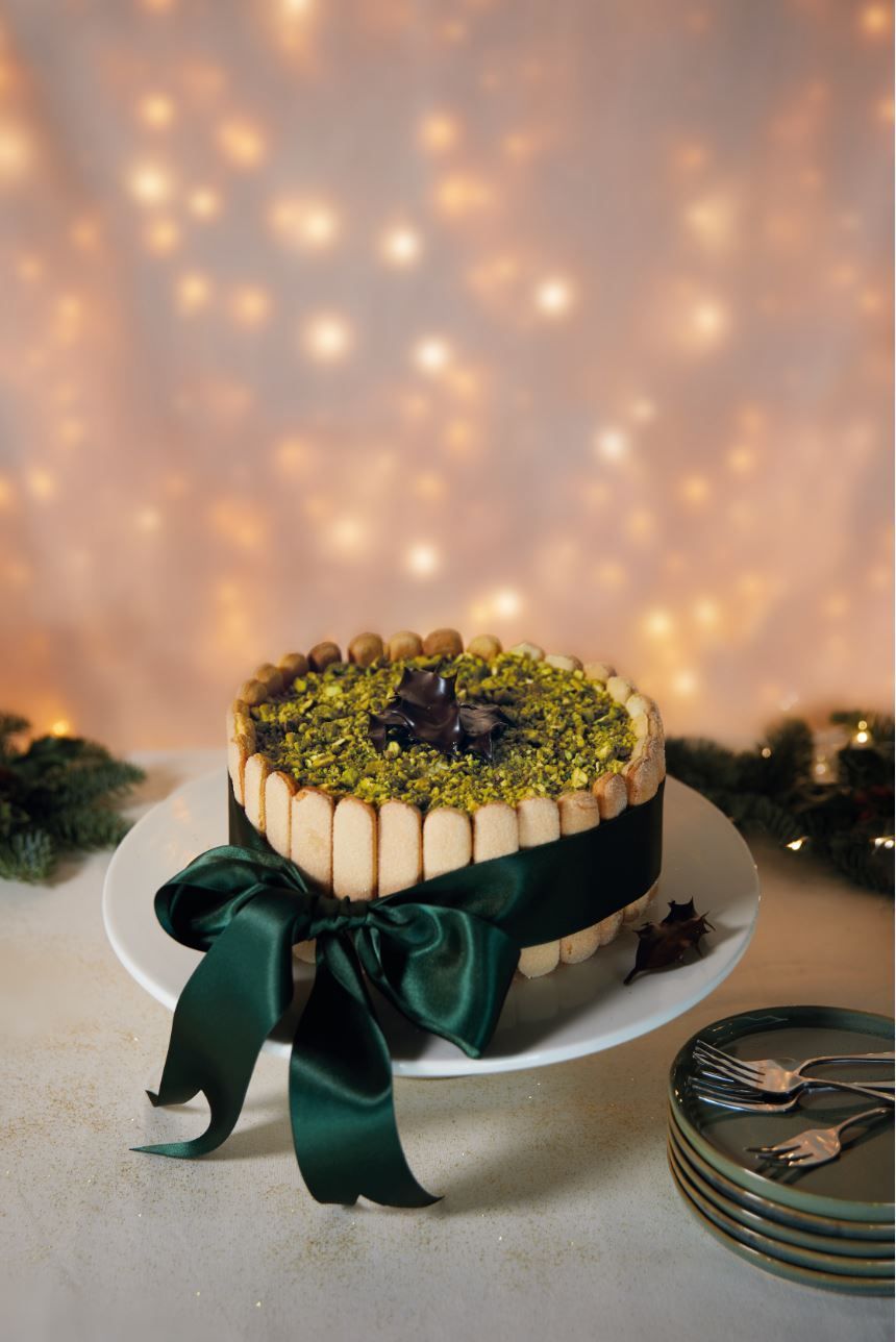 Het dessert van het Dille & Kamille kerstmenu: Charlotte Russe met ...
