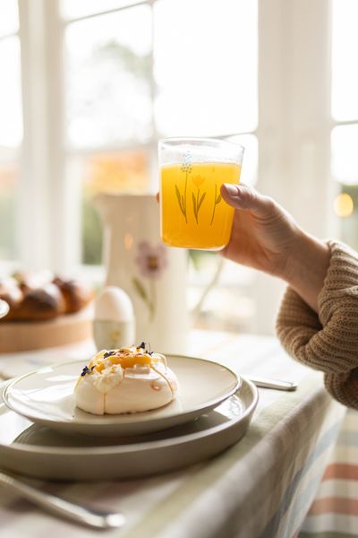 Low glass, spring flowers, 315 ml | Drinking glasses | Dille & Kamille