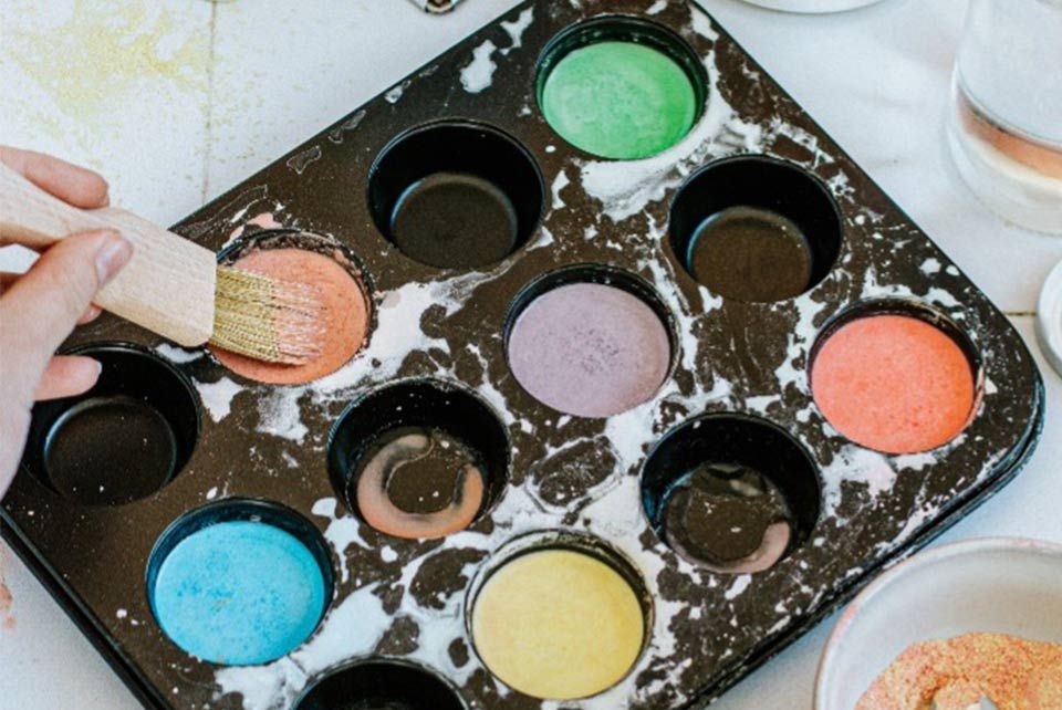 DIY: Verf maken van stoepkrijt | Dille & Kamille